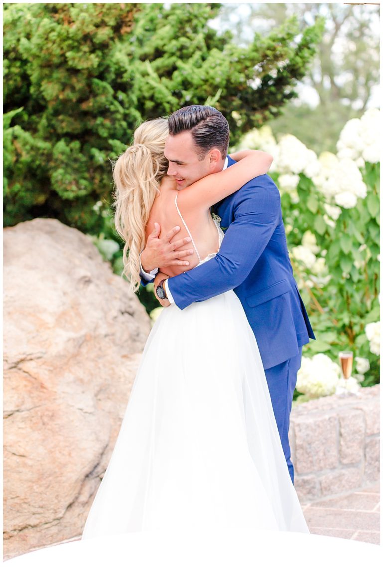 Catie & Frank’s Shoreline Summer Wedding | Showit Blog